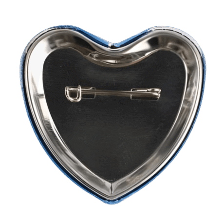 Badge 100% personnalisé en forme de coeur - BADGES A GOGO – Création de ...